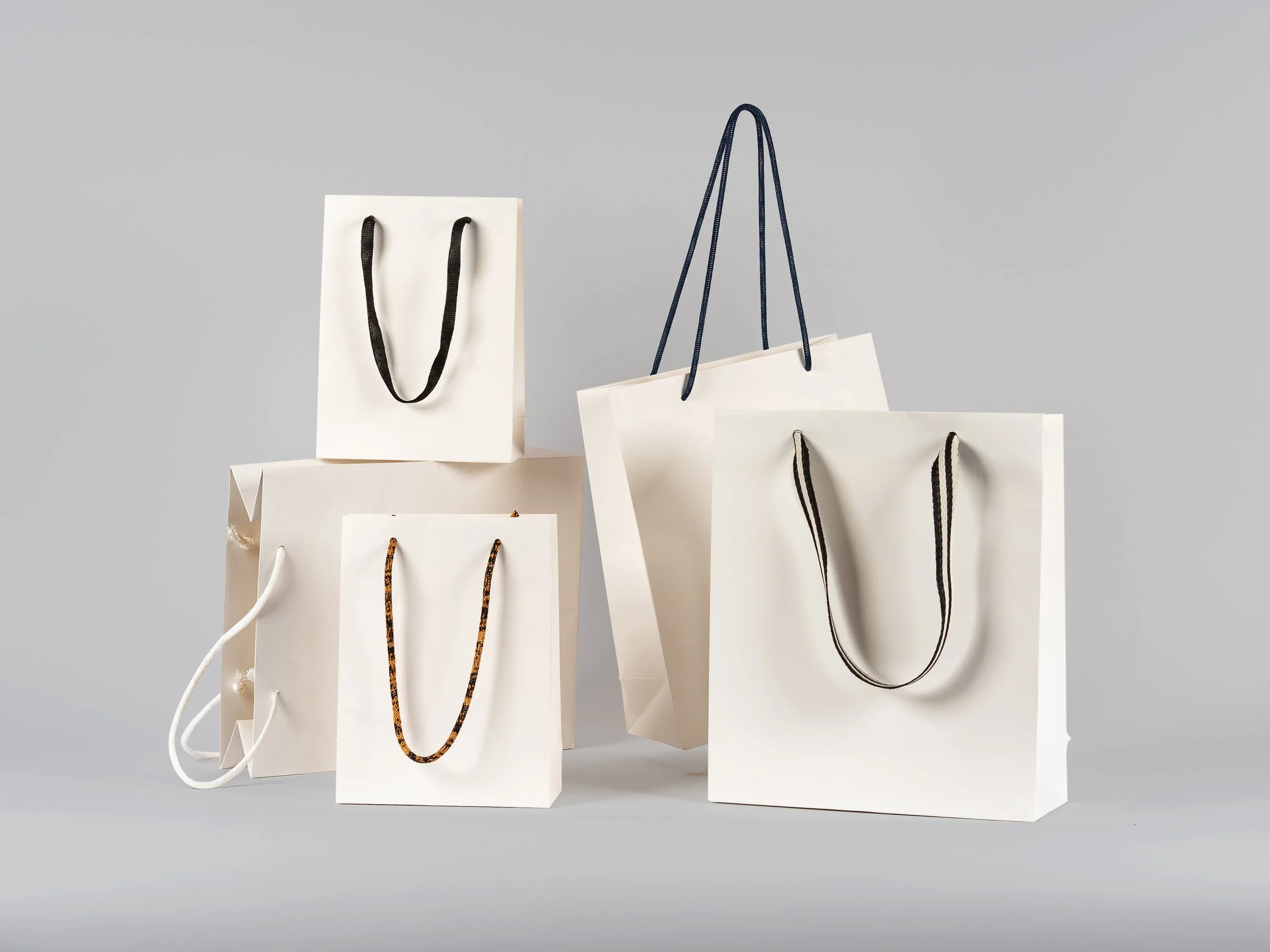 Packaging — Contain