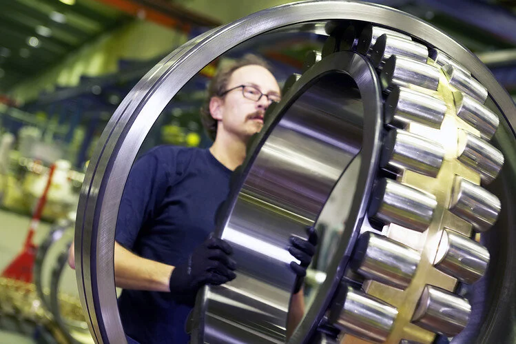 SKF - Rolamentos — Duravit - Comércio e Equipamento Industrial, Lda.