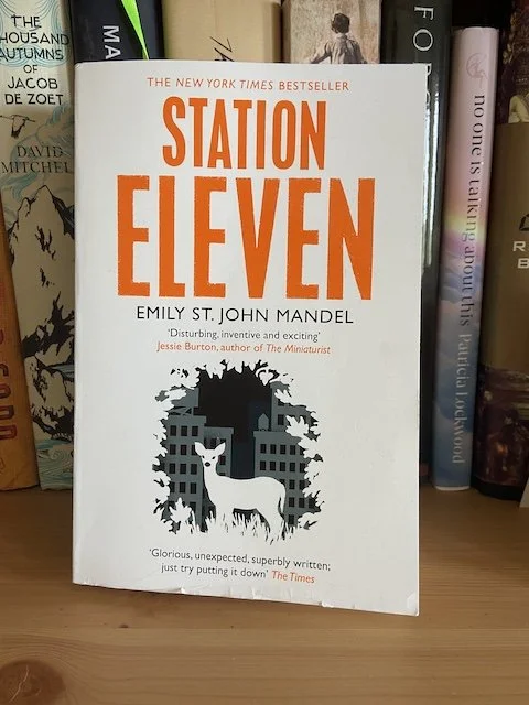 Book review - Station Eleven - Emily St. John Mandel — BookShelfDiscovery