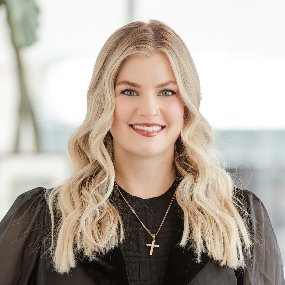 TEAM — David Wenzel Salon