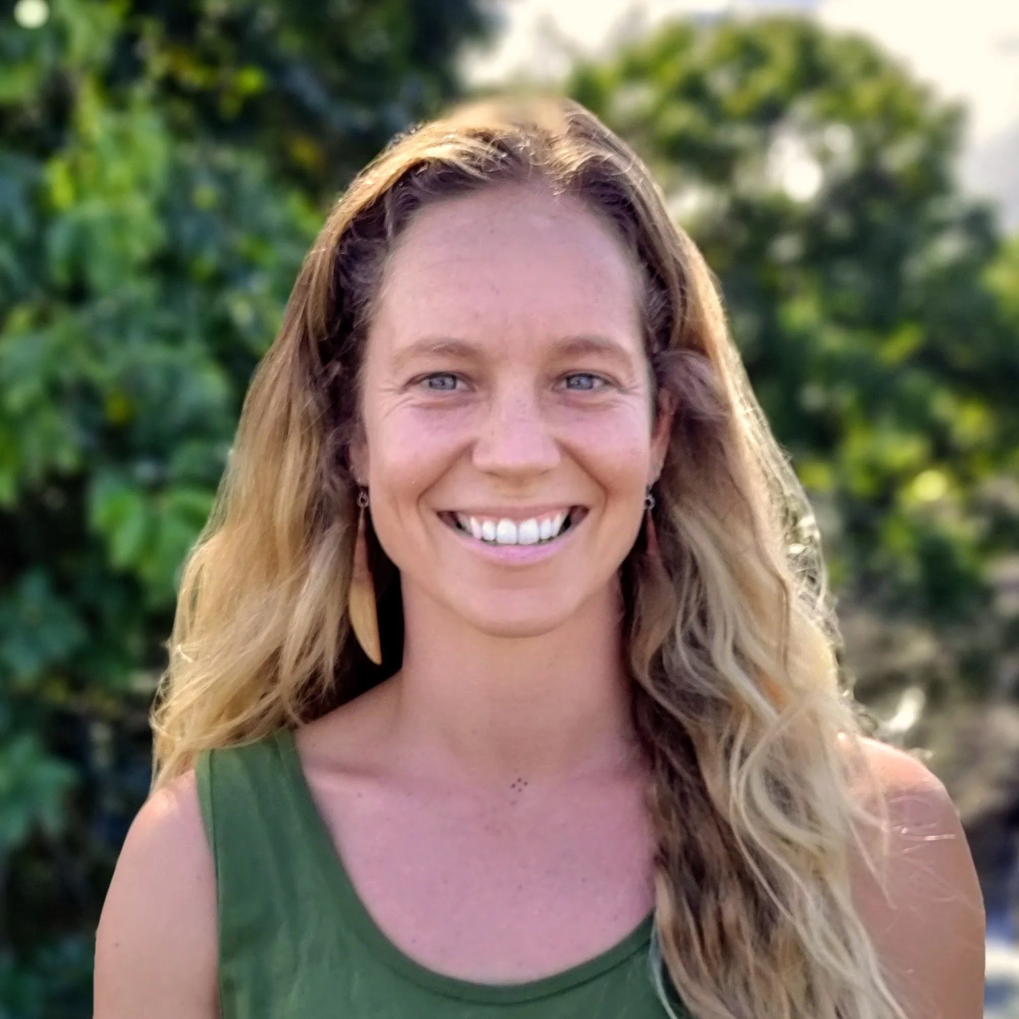 About Us — The Food Basket