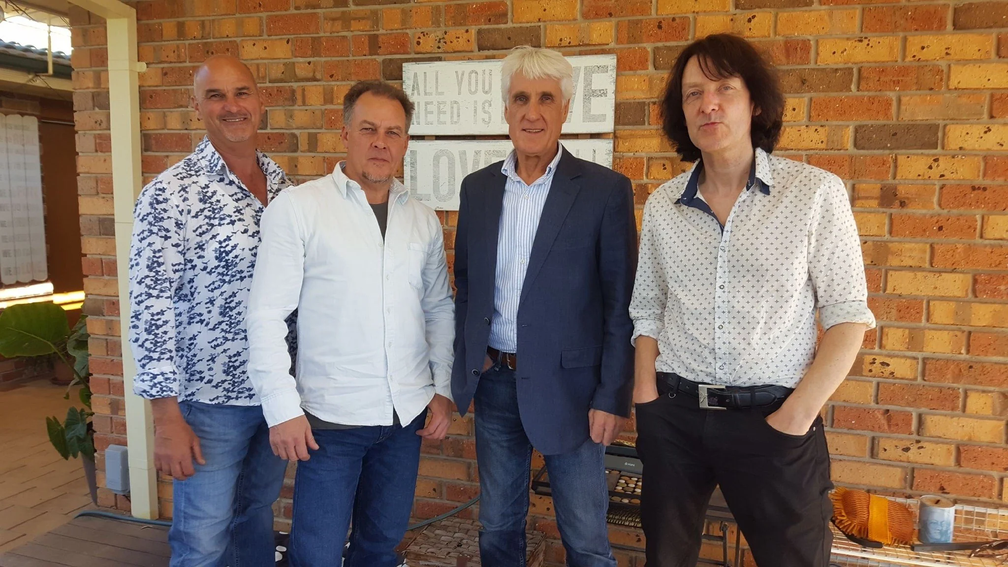 THE JOHNNY REYNOLDS BAND @ YAZZBAR — Canberra Blues Society