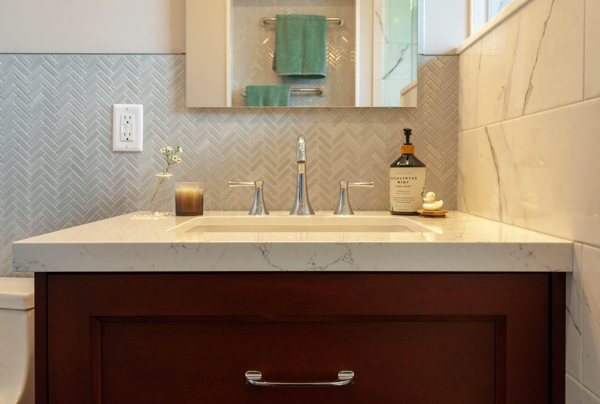 Interior Decorating and Design for Small Spaces | Go To Your Room ...