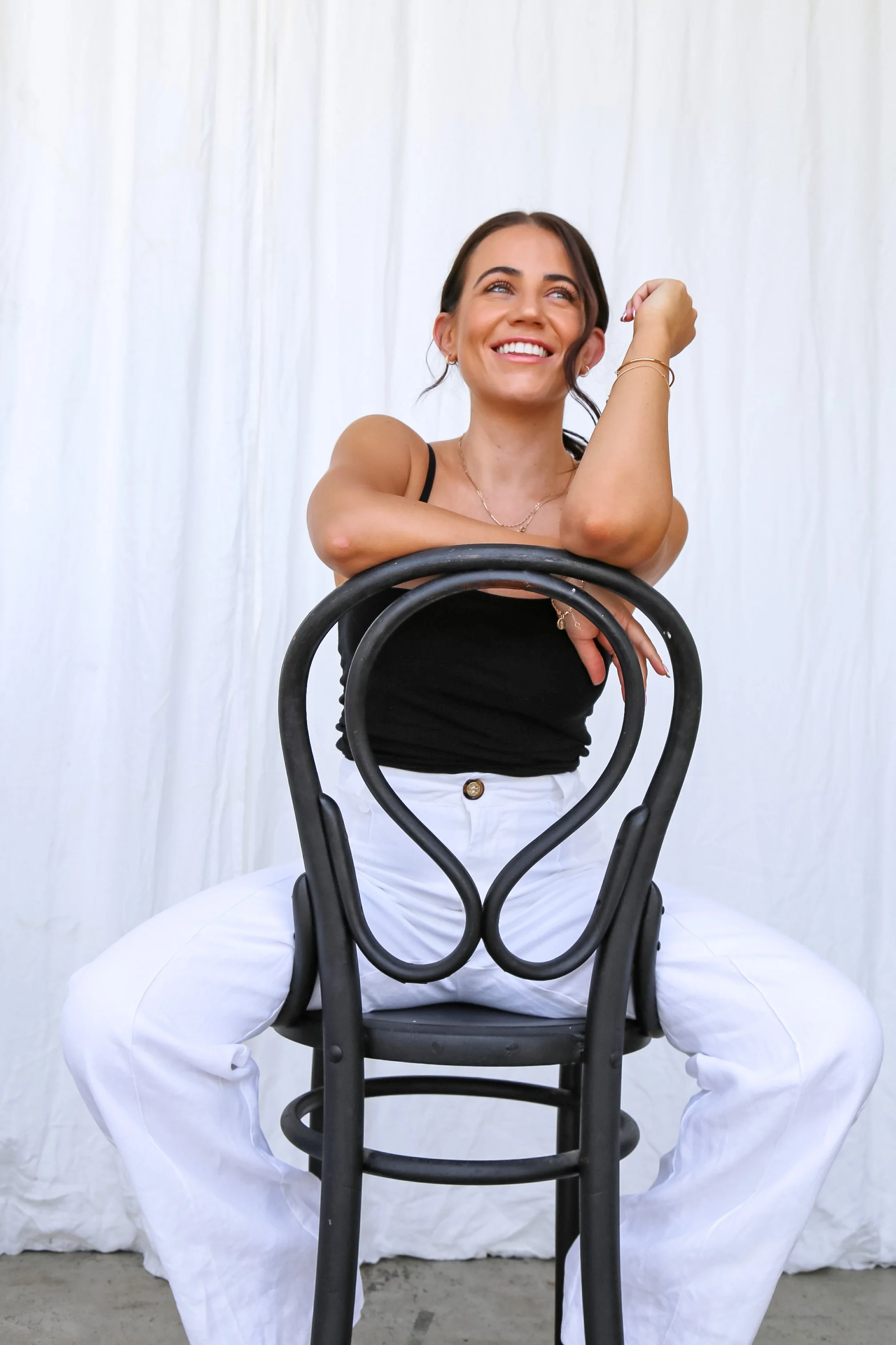 ABOUT — Jess Martin