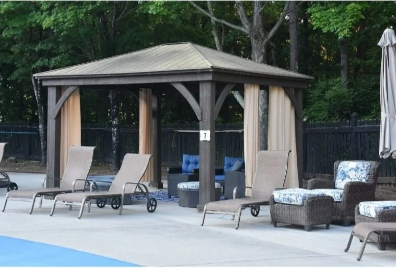 Cabana Reservations — The Club at Windward