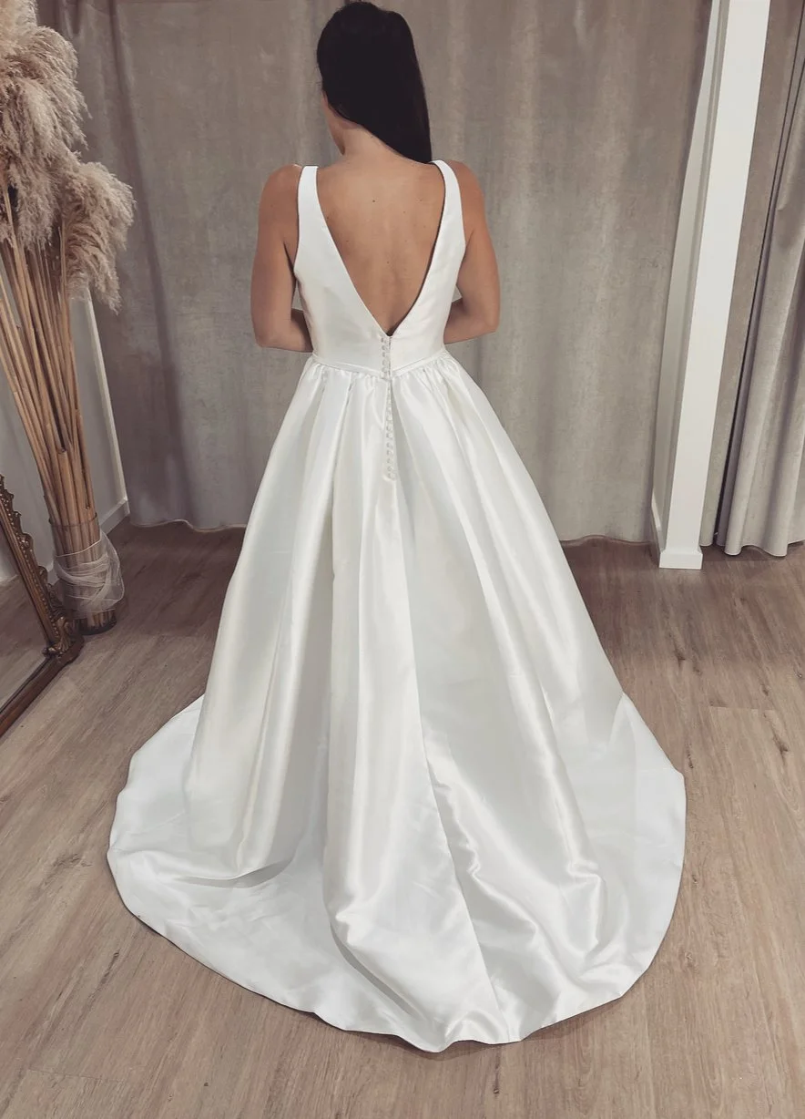 Ester Bridal Gown — House Of Gowns