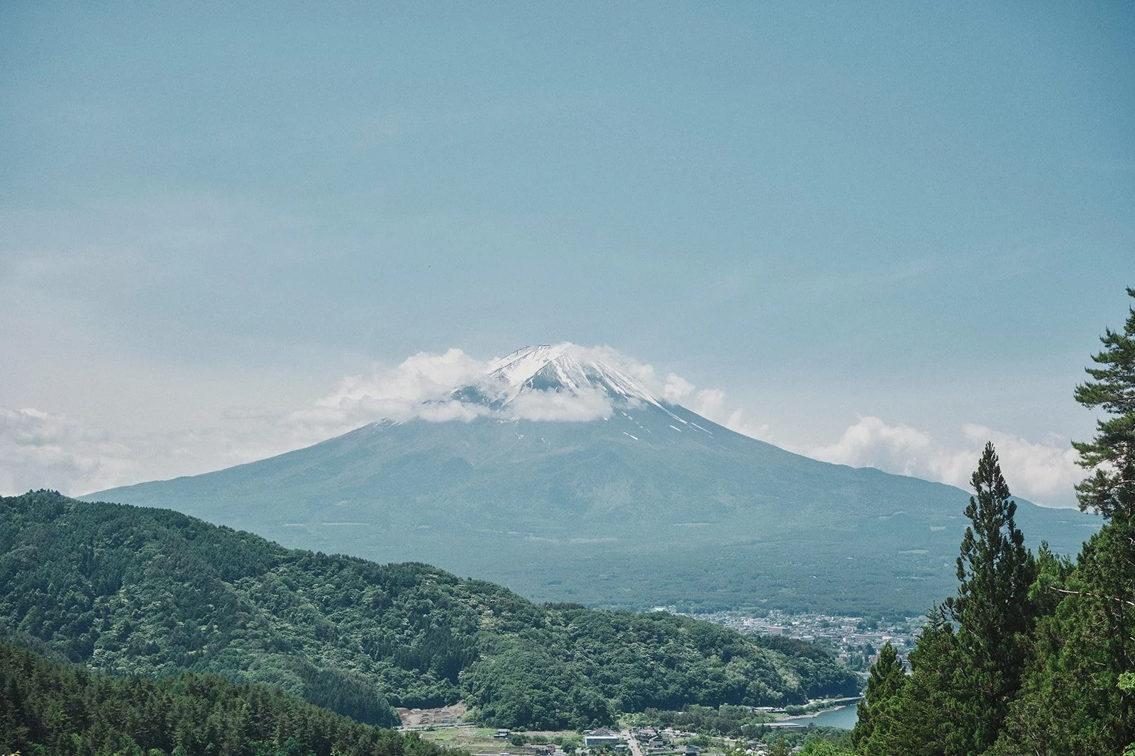 A Mt. Fuji Proposal and Suga Shrine Promises — FUN Creative