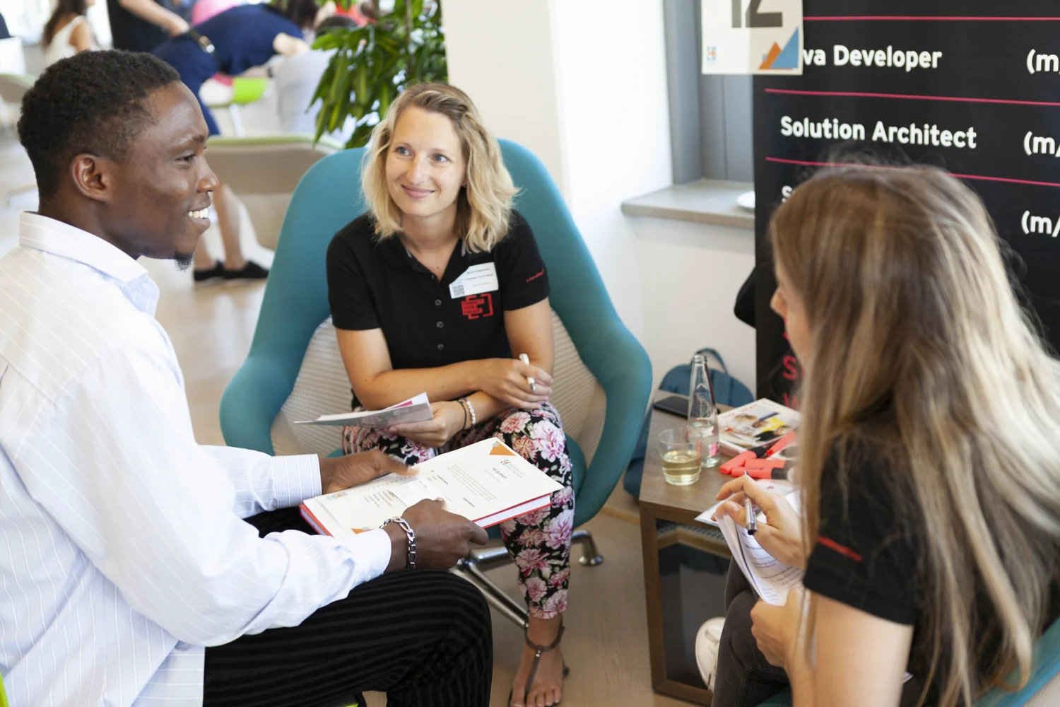 Our career support — ReDI School