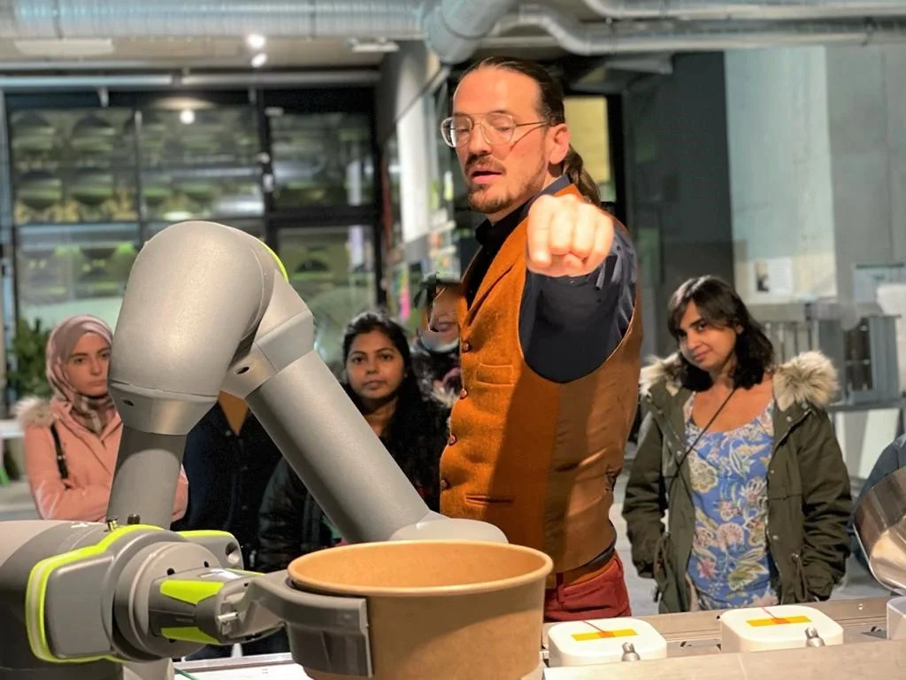 Our career support — ReDI School