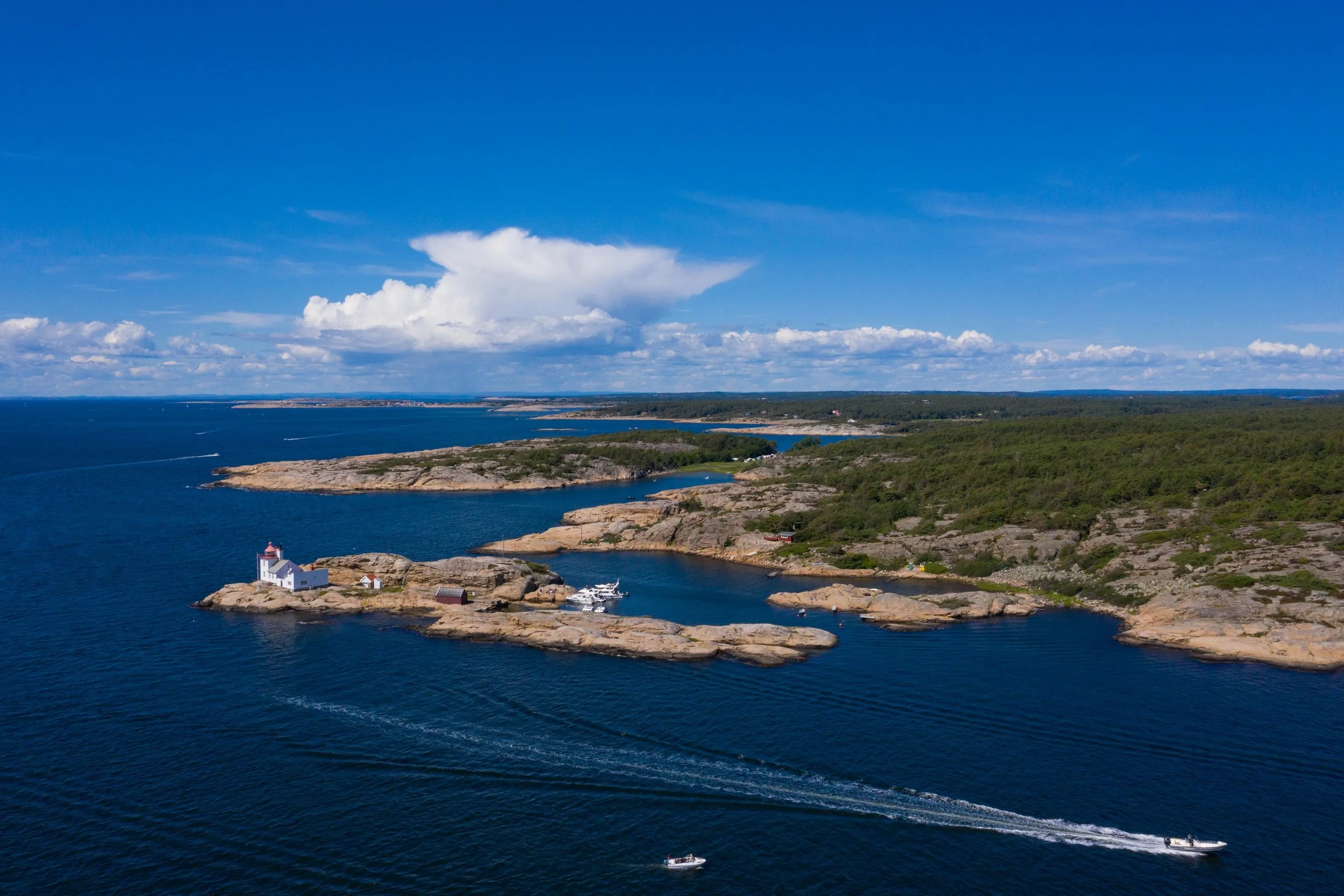 Who we are — Hvaler Invest