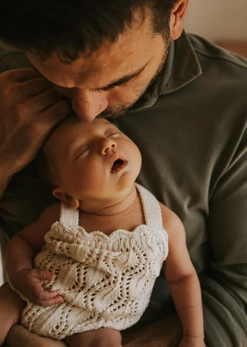 Is 4 weeks too old for Newborn pictures? | Samantha Black