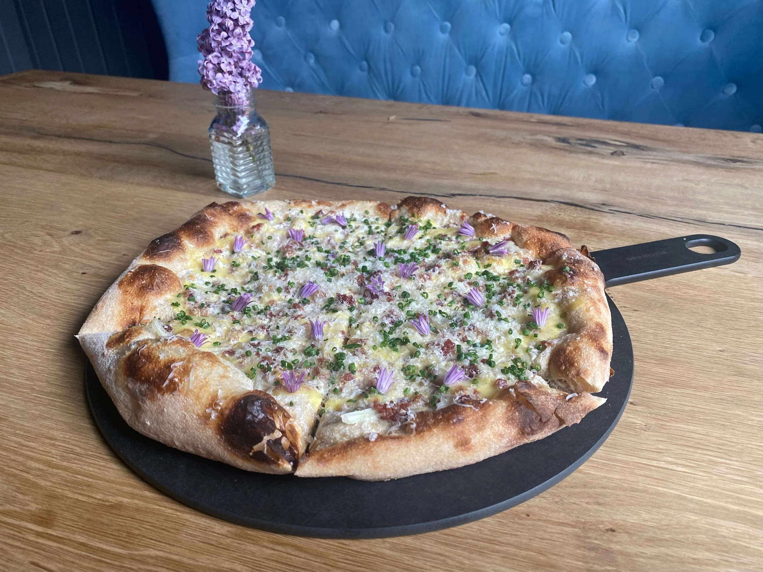 Eat — one legged MAGPIE