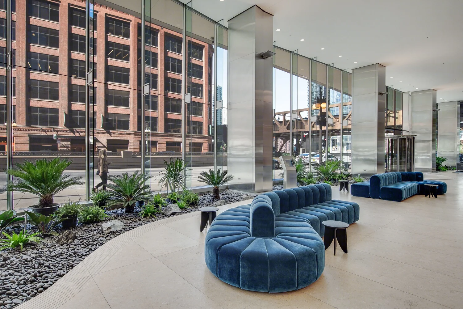 Amenities — 191 North Wacker