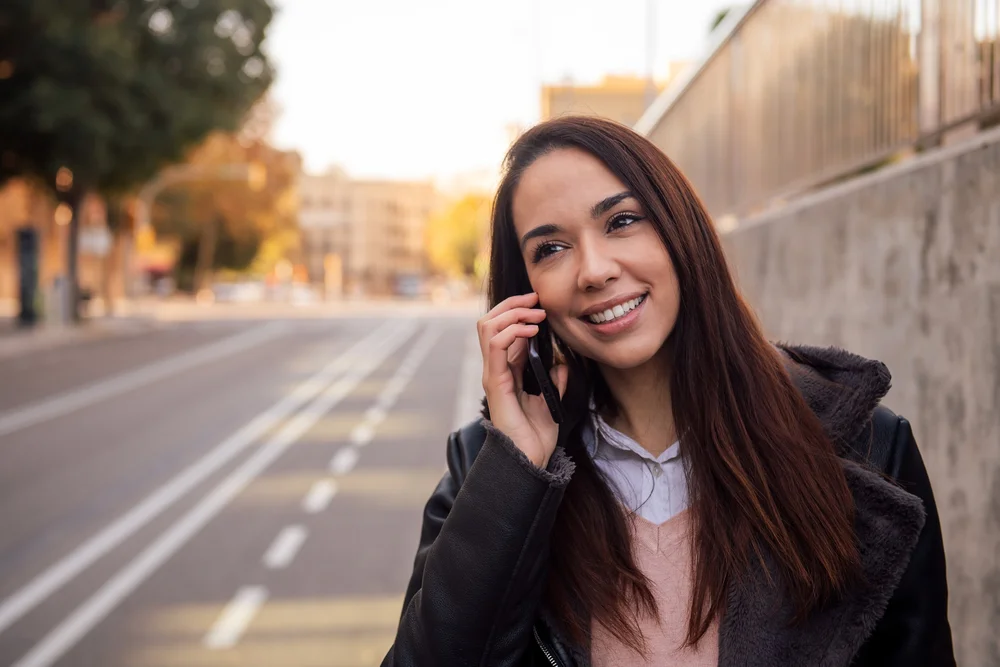 IVA vs. IVR: What's the difference, and which one should you use ...