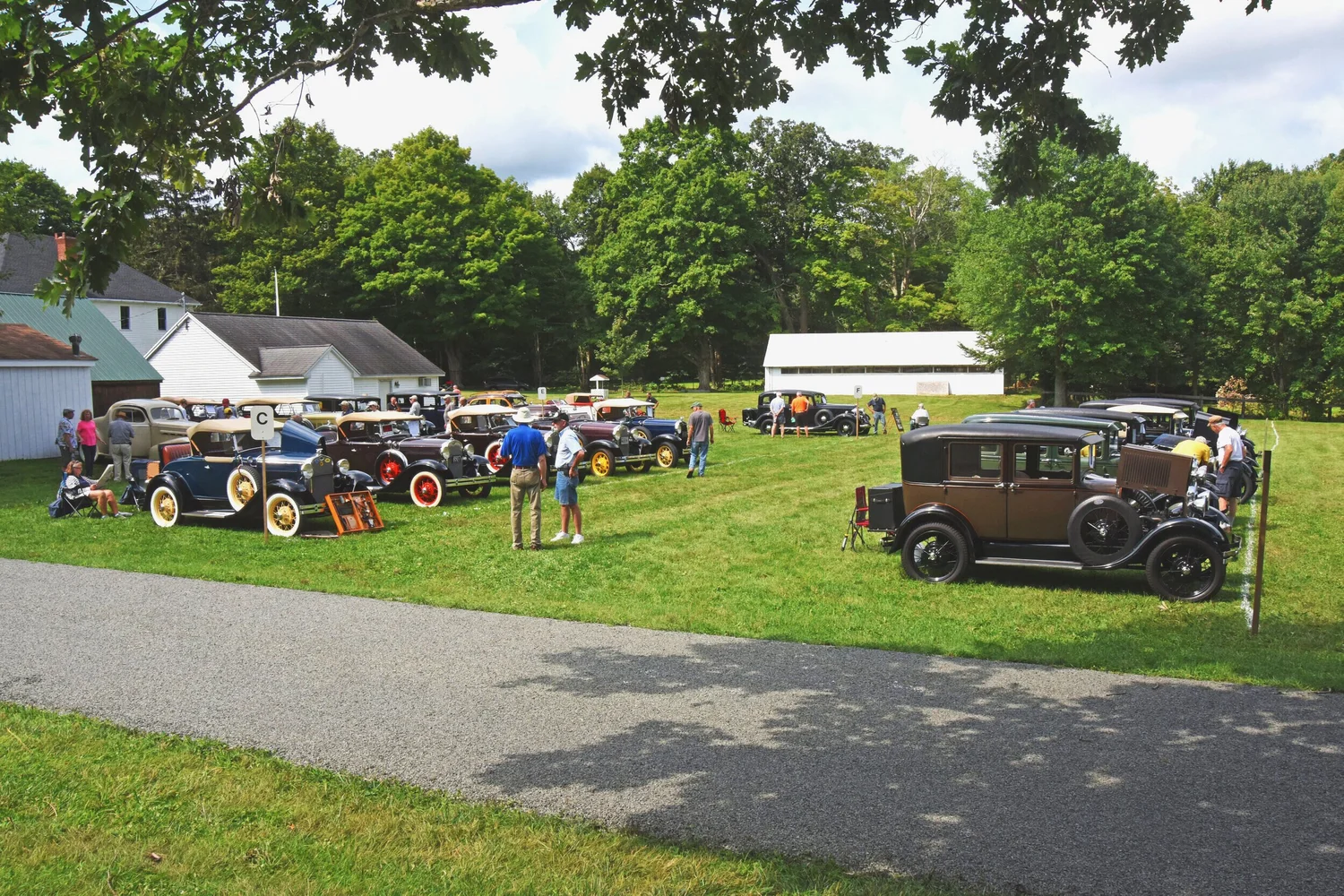 About — Belltown Antique Car Club