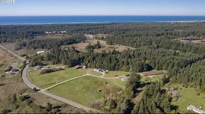 Dog & Cat Daycare and Boarding Facility — Riverview Kennels