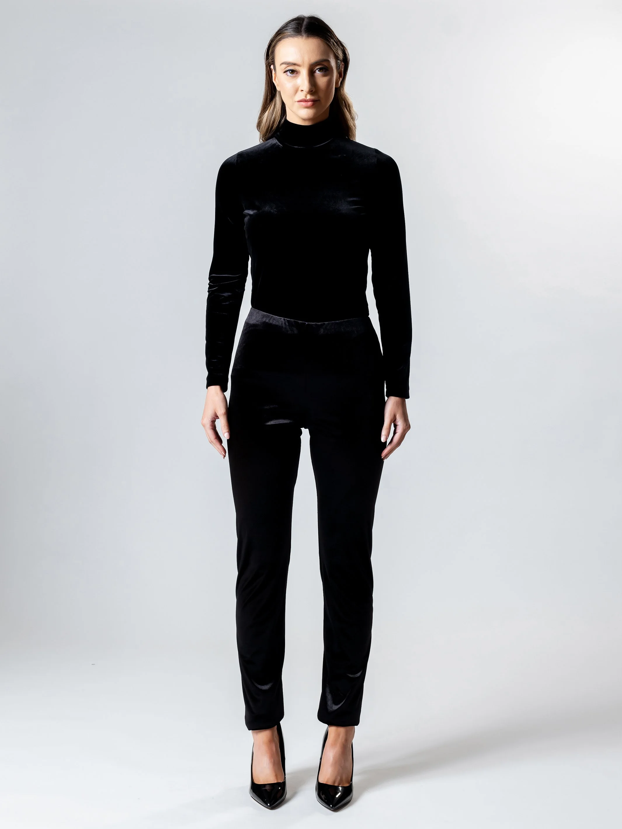 XEL309 Velvet Black Straight leg pants — Michele's