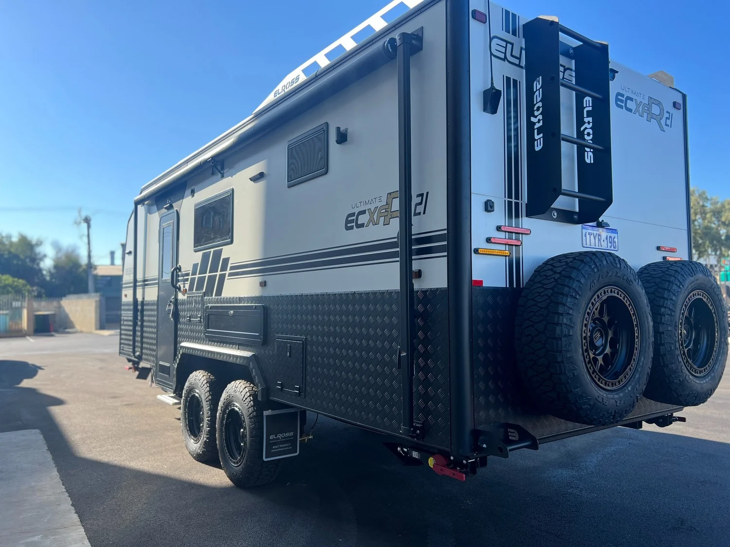 Off Road Family Range — ELROSS CARAVANS