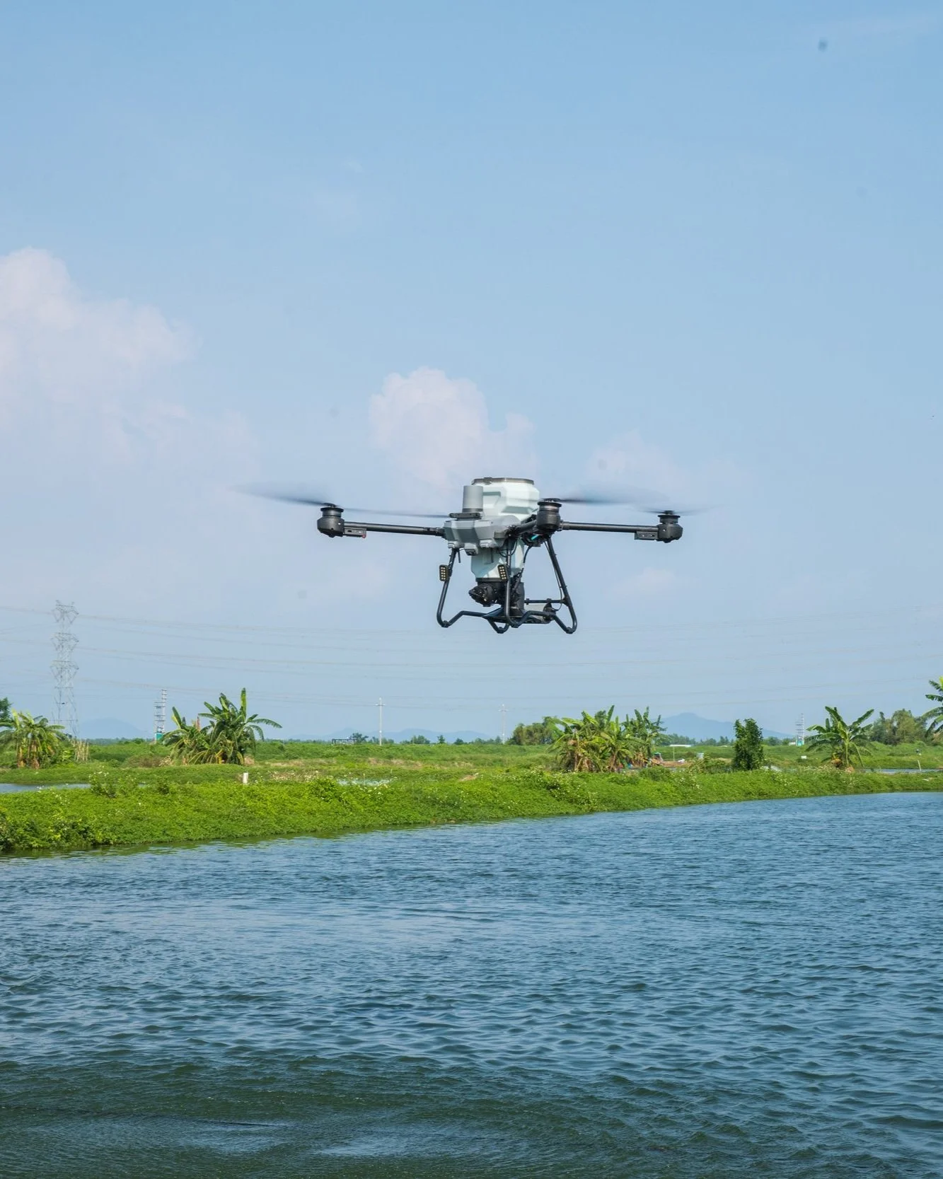 DJI Agras T25P Spraying Bundle – Complete Drone Kit for Farm Spraying ...