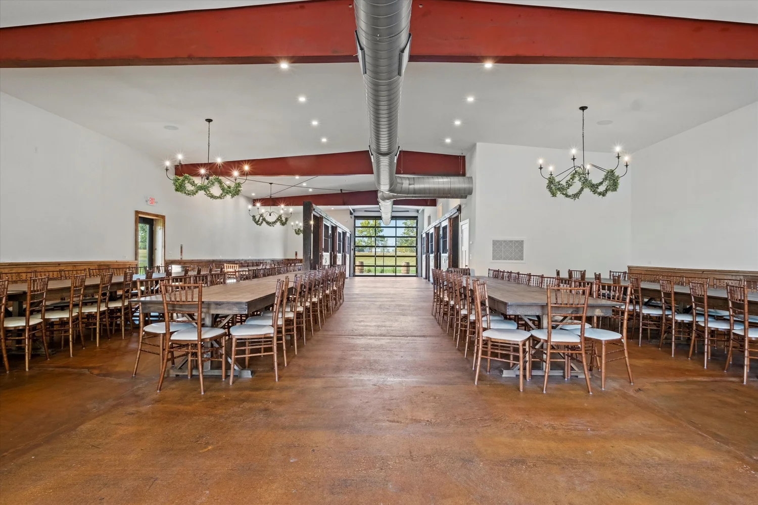 Blue Cedar Landing | Event Venue with Accommodation Near Kansas City ...