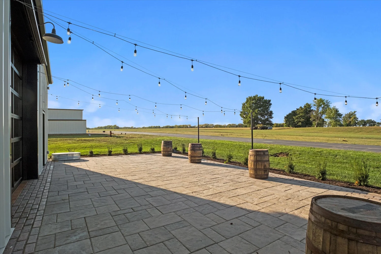 Blue Cedar Landing | Event Venue with Accommodation Near Kansas City ...