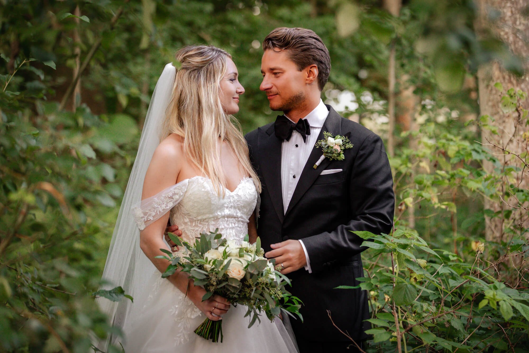 En dag som foto- och videograf vid ett bröllop på Gotland | David Sahlberg