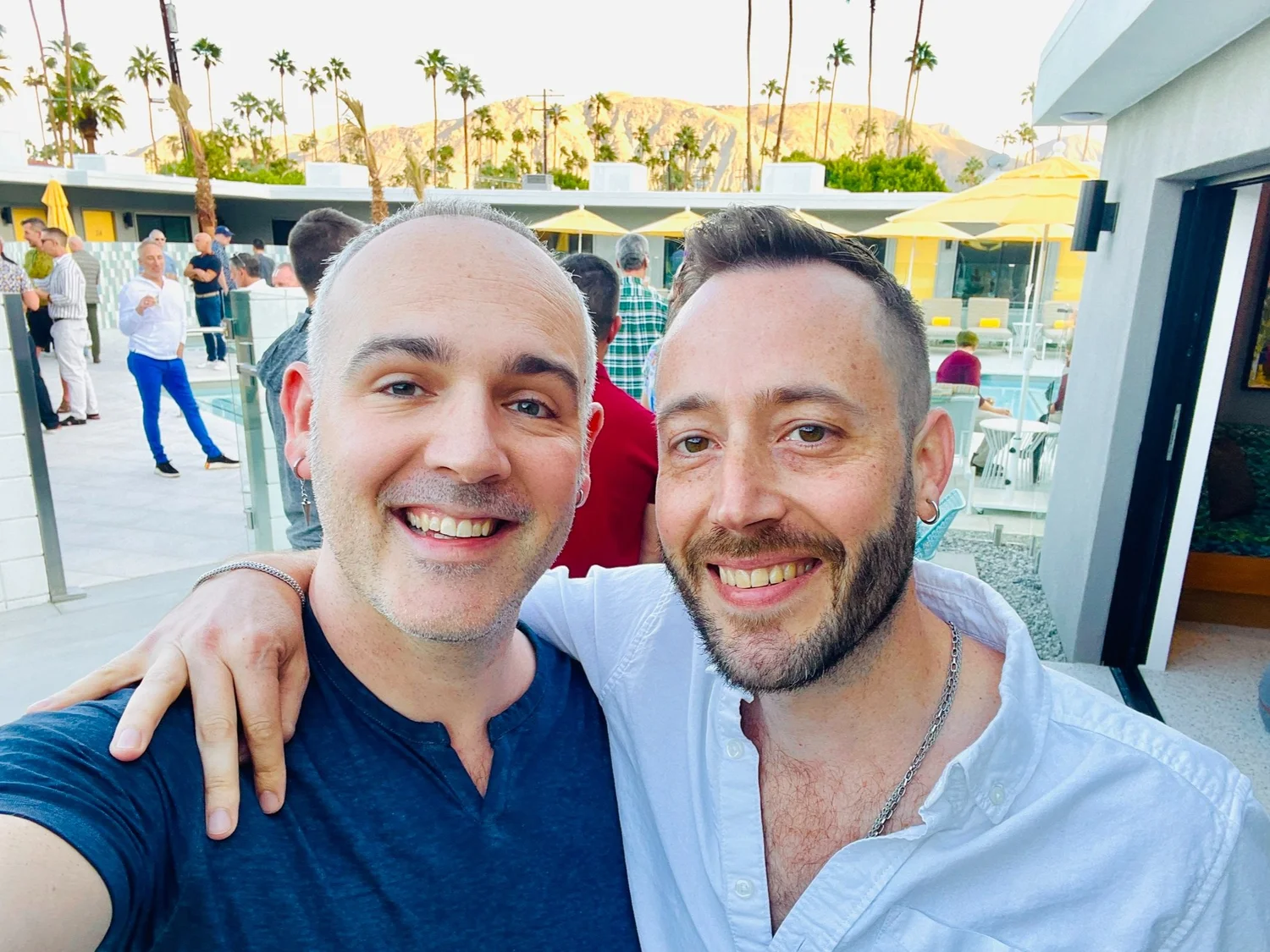 10 Best Gay Bars in Palm Springs for Your Next Gaycation Getaway | The ...