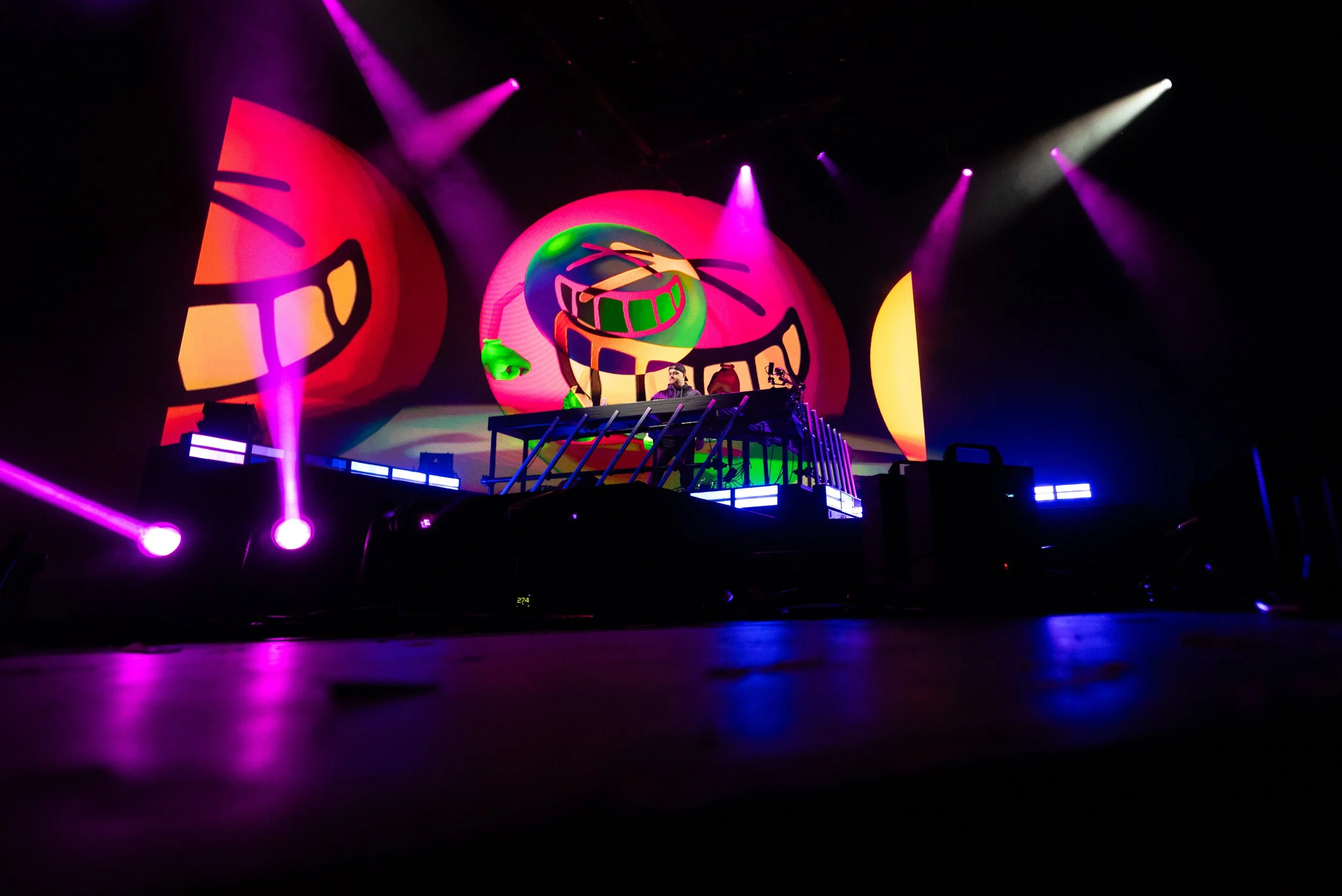 GALLERY: Two Friends - Boston, MA (4/27/24) — Noisescape Magazine