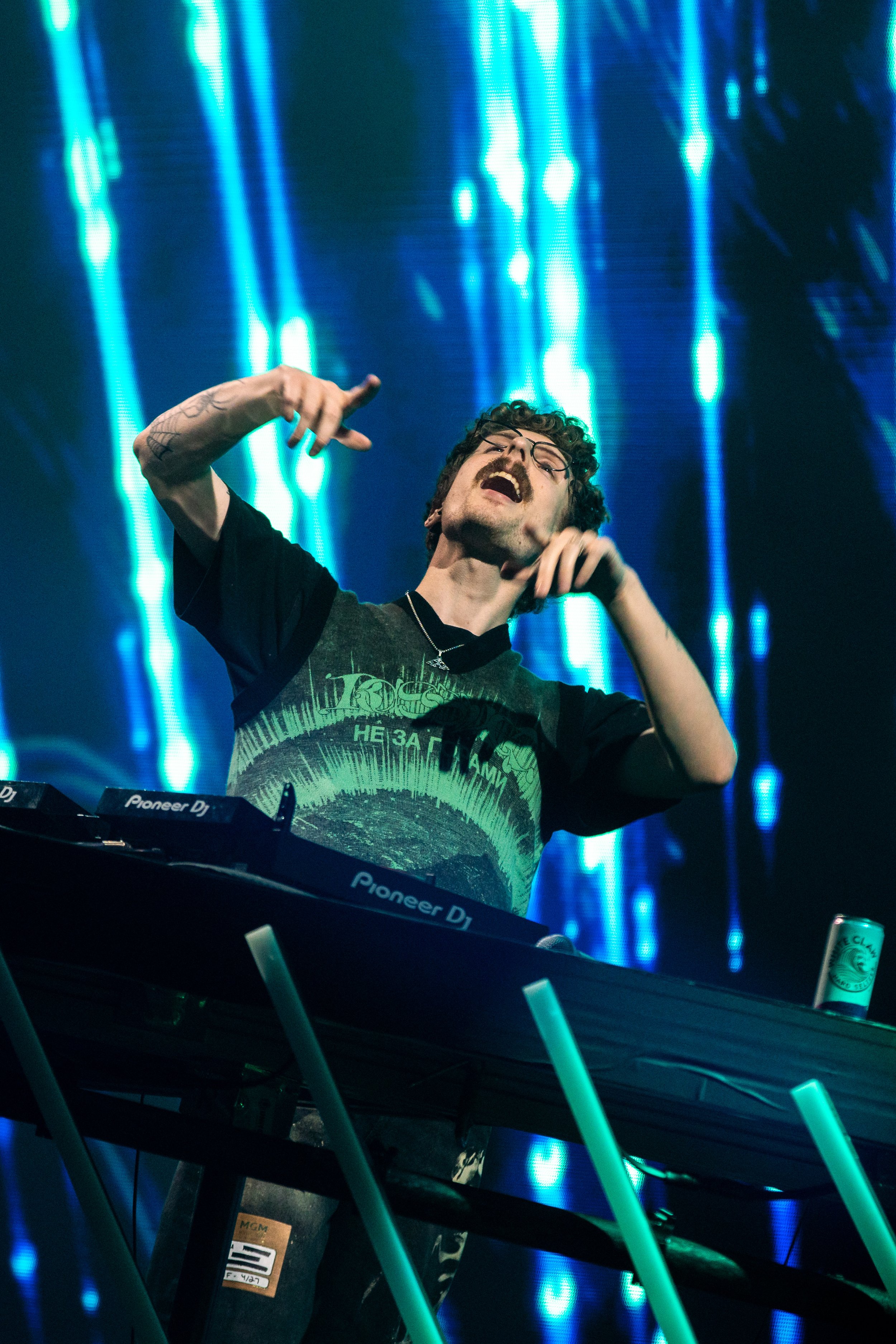 GALLERY: Two Friends - Boston, MA (4/27/24) — Noisescape Magazine