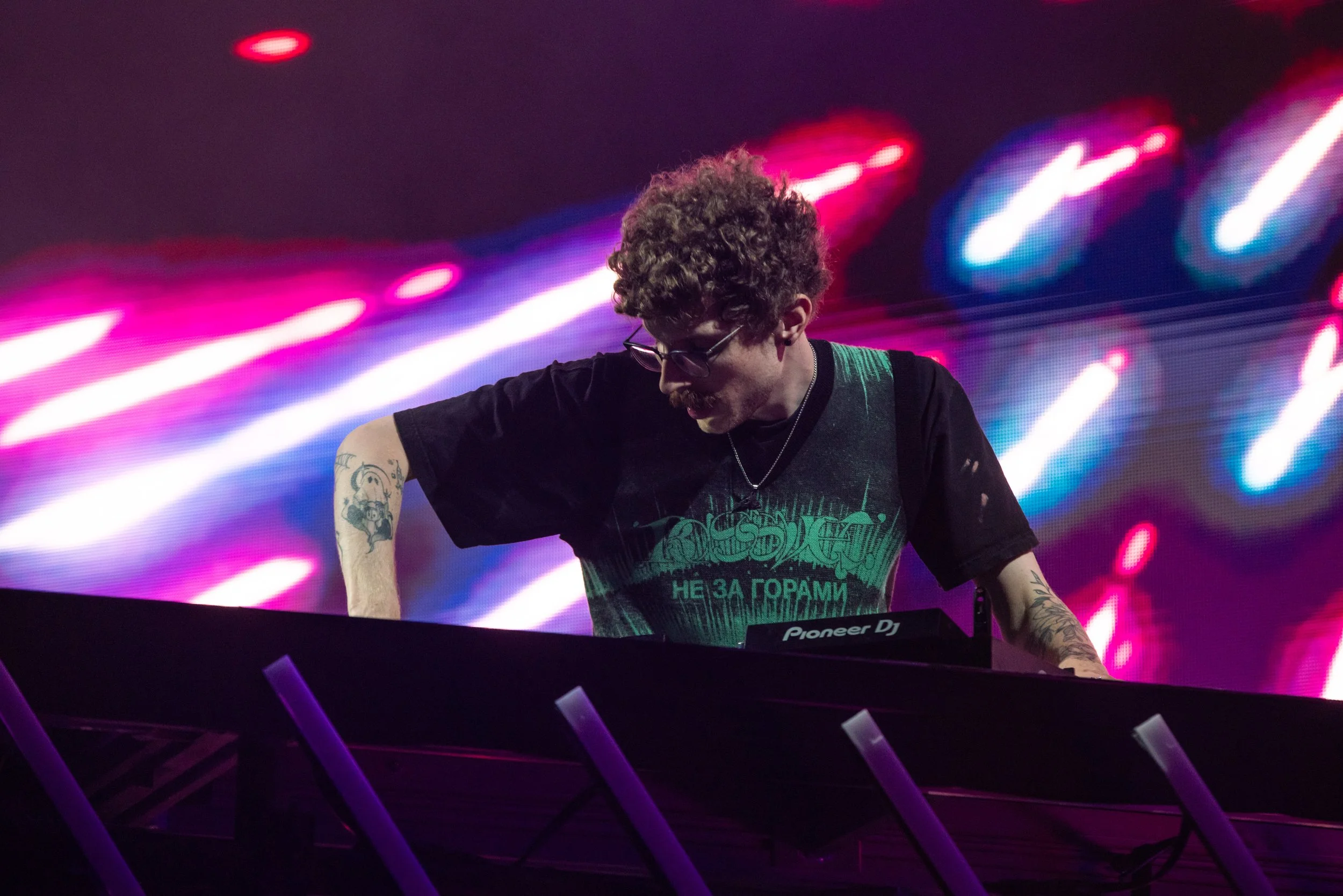 GALLERY: Two Friends - Boston, MA (4/27/24) — Noisescape Magazine