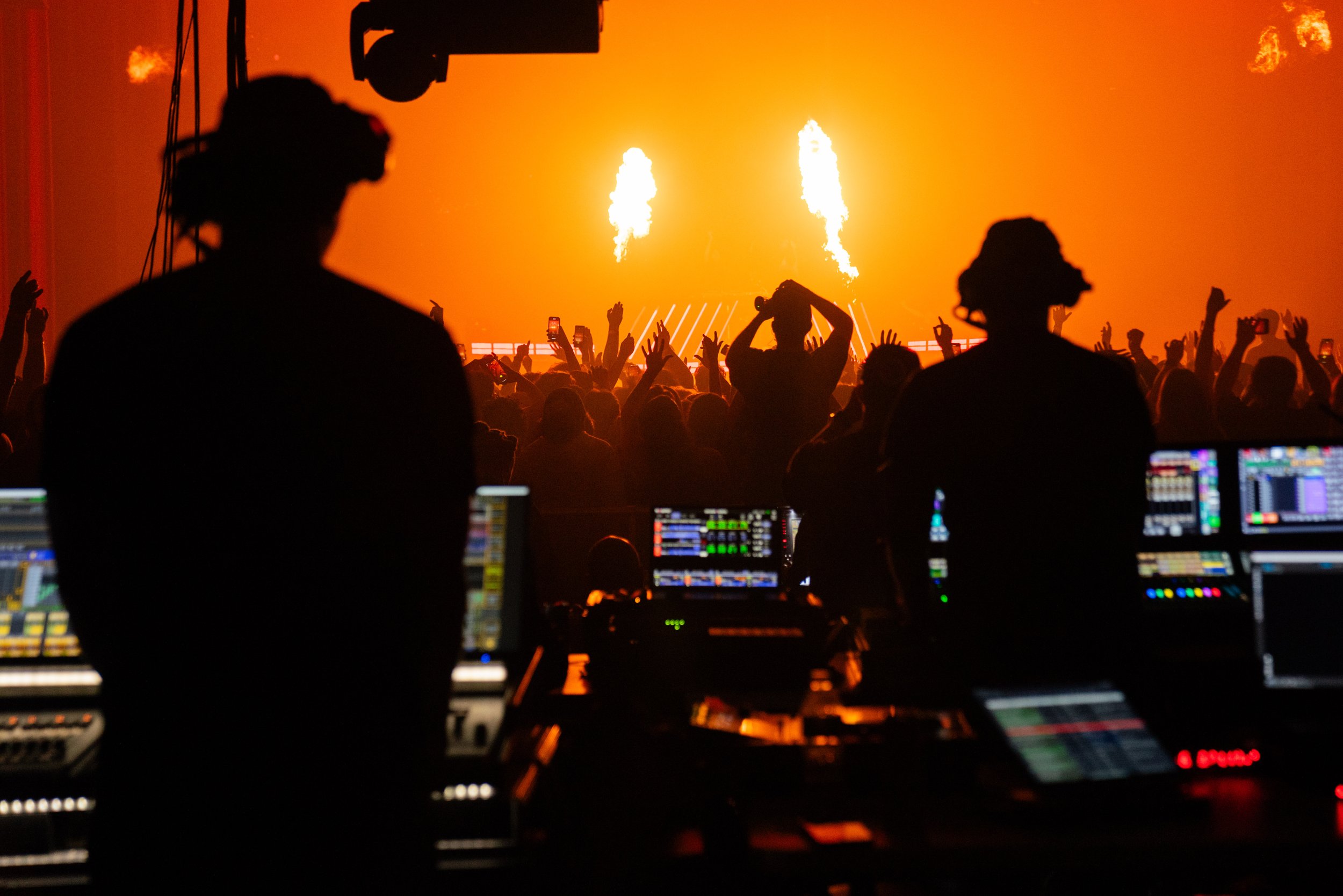 GALLERY: Two Friends - Boston, MA (4/27/24) — Noisescape Magazine