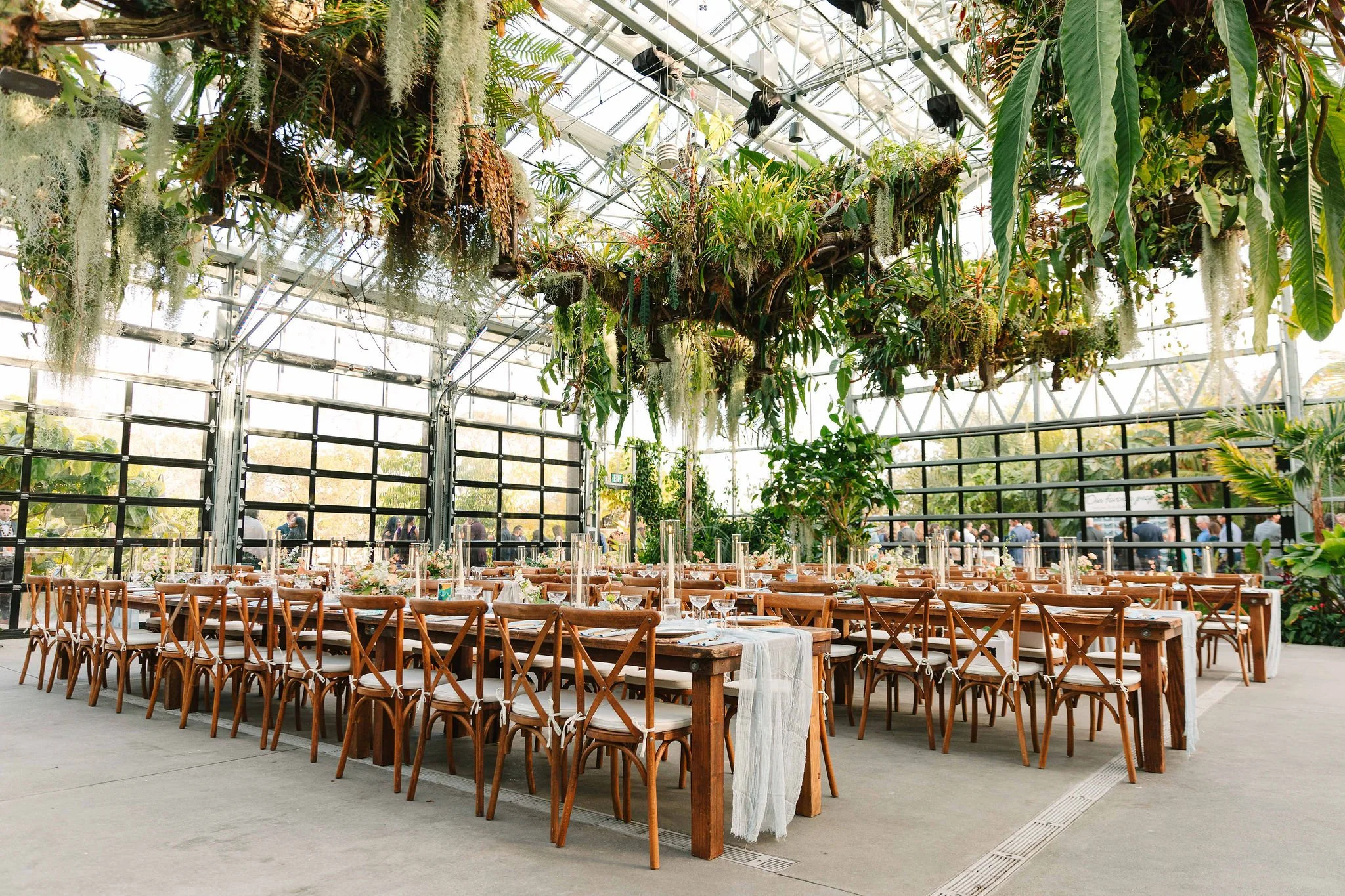 Lush Tropical Wedding at San Diego Botanic Garden's New Event Venue ...