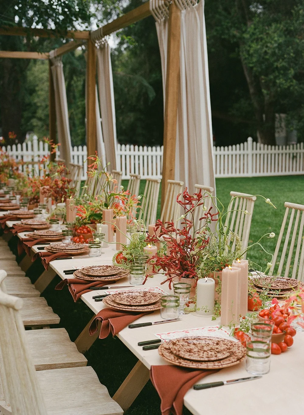 Gratitude Dinner with Tomato-Inspired Floral Design — MIHO