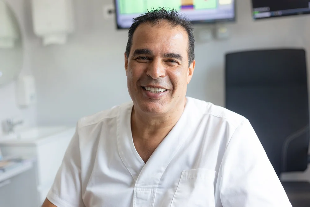 Docteur Raiss | Découvrez nos soins oculaires — Prenez rendez-vous vite ...