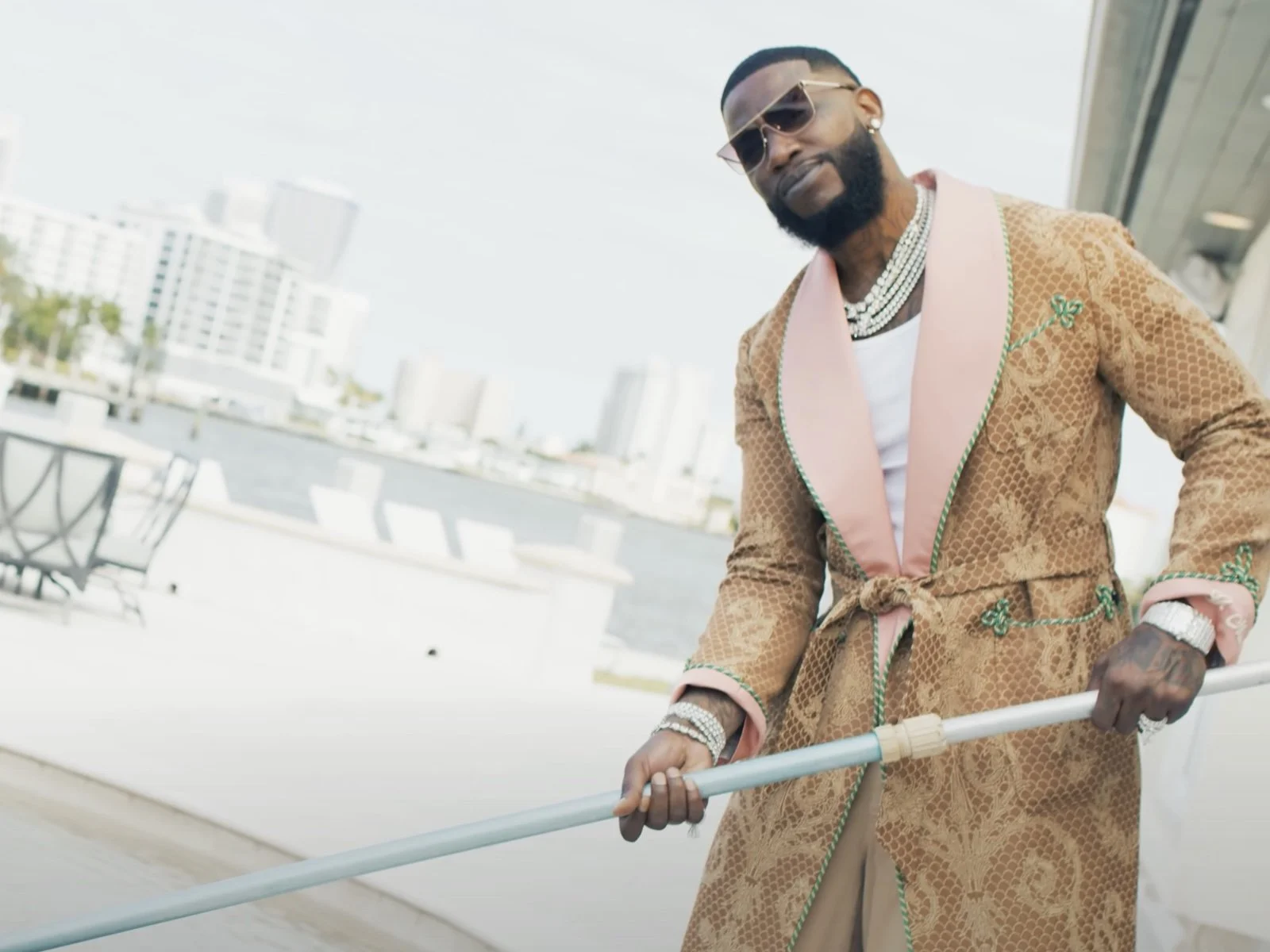 Here's 10 fire moments from Gucci Mane's 'Publicity Stunt' music video ...