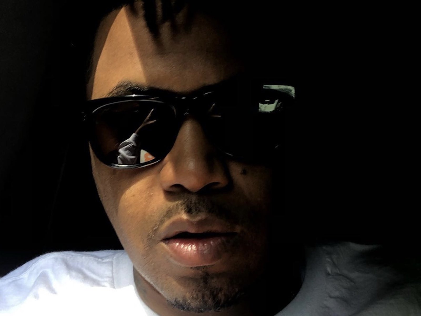 Nas is taking car selfies and it's OK — Attack The Culture