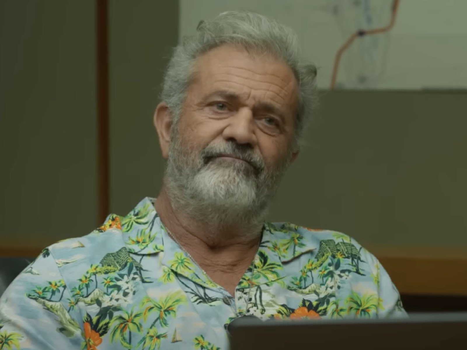 Boneyard Mel Gibson And 50 Cent Show Off Their Acting Chops In The Serial Killers For A Minute