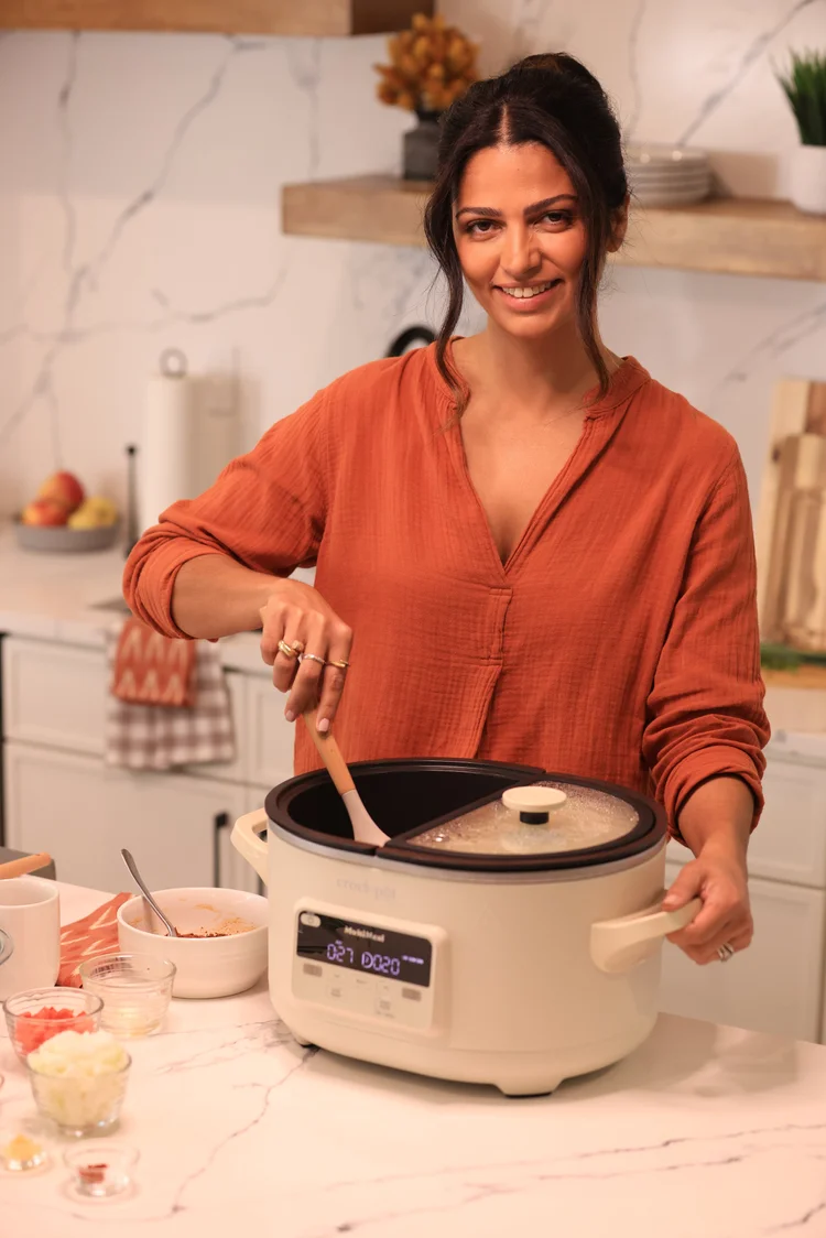 Crock-Pot: The stunner Camila Alves McConaughey is whipping up game day ...