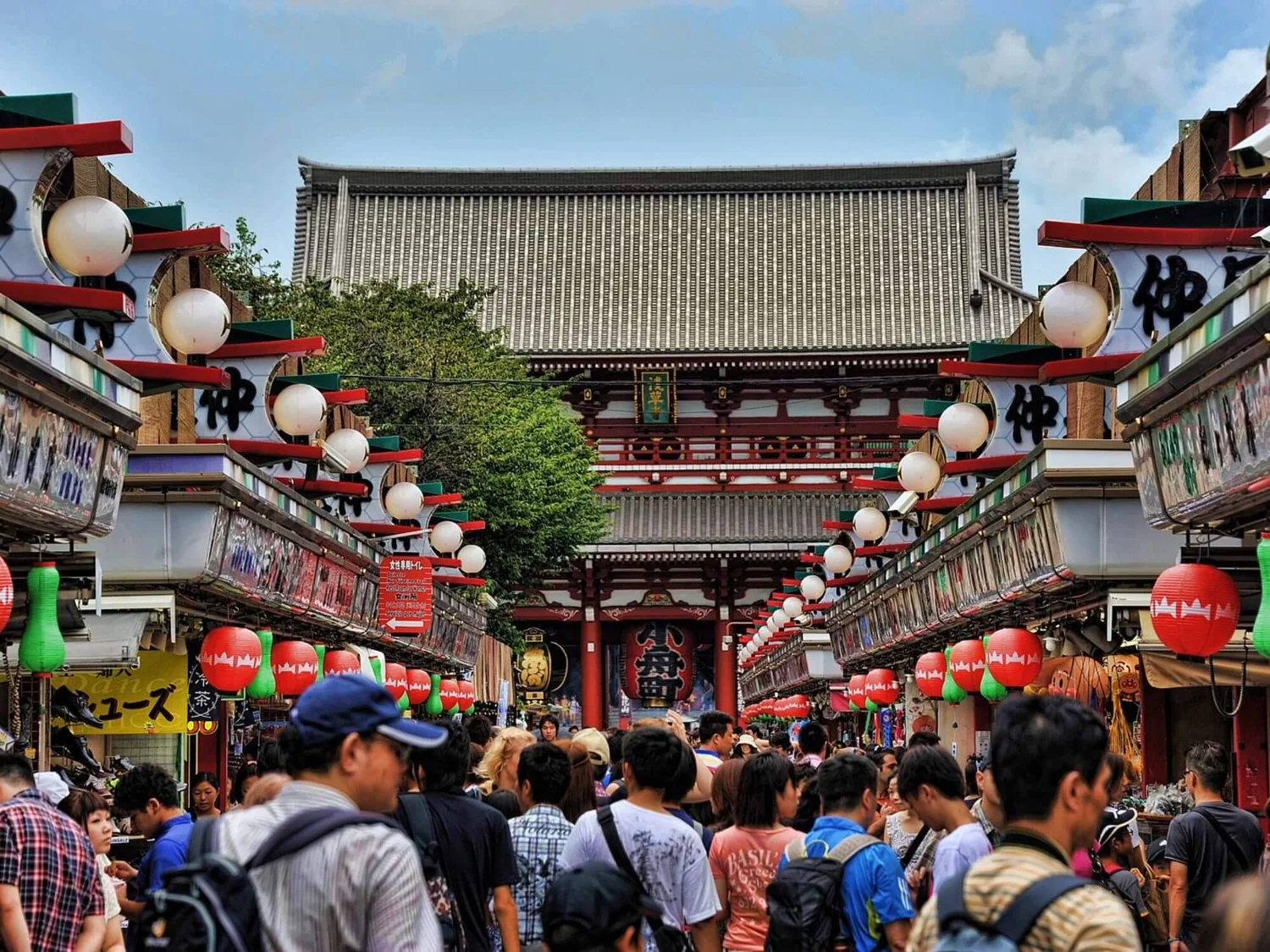 15 Coolest Tokyo Neighborhoods (my go-to spots as a local)