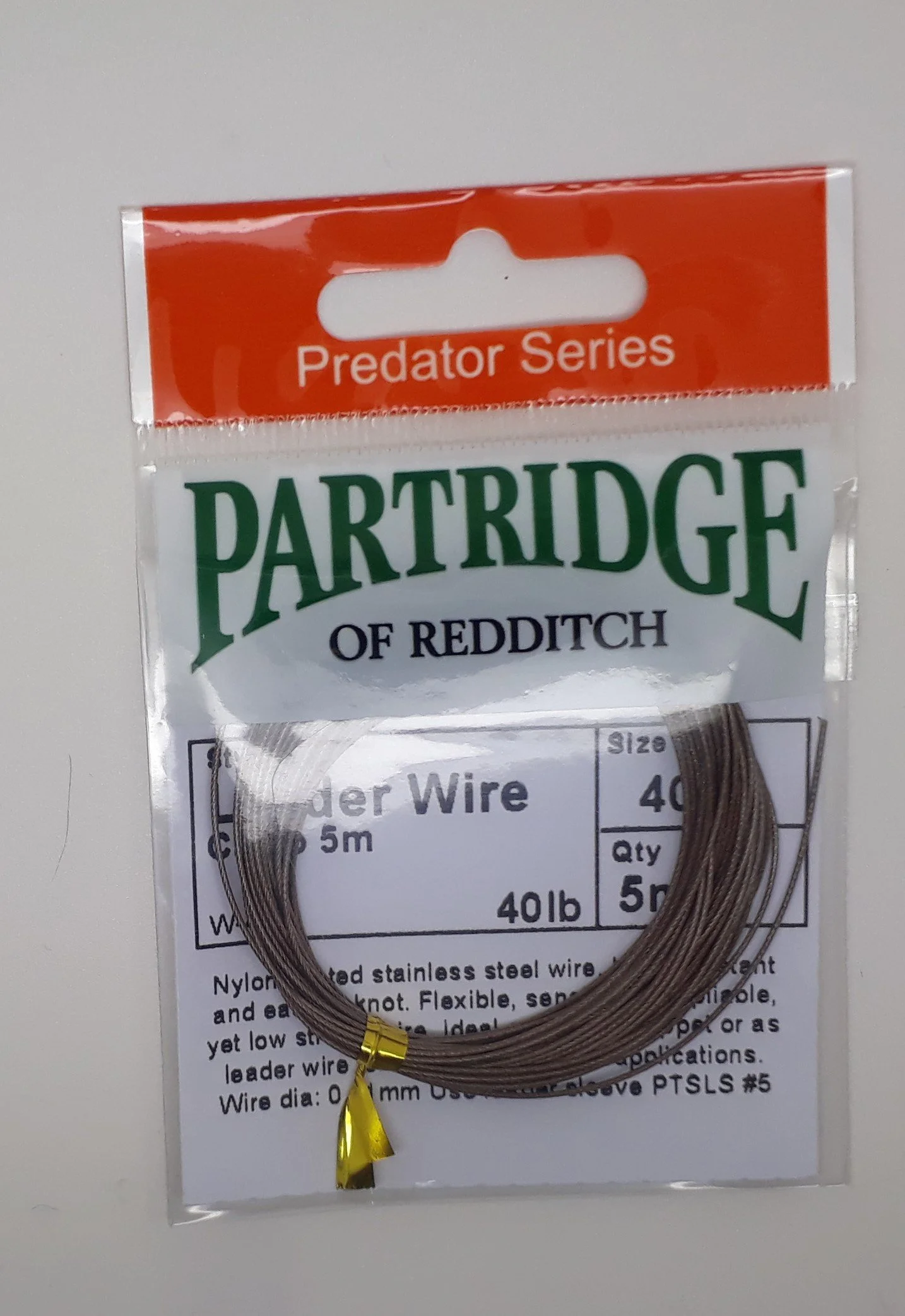 Leader & Accessories — Tweed Flies