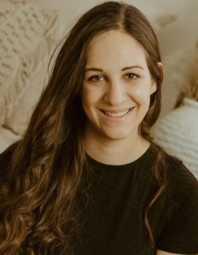 Dr. Lara DiCarlo - Licensed Clinical Psychologist in New York