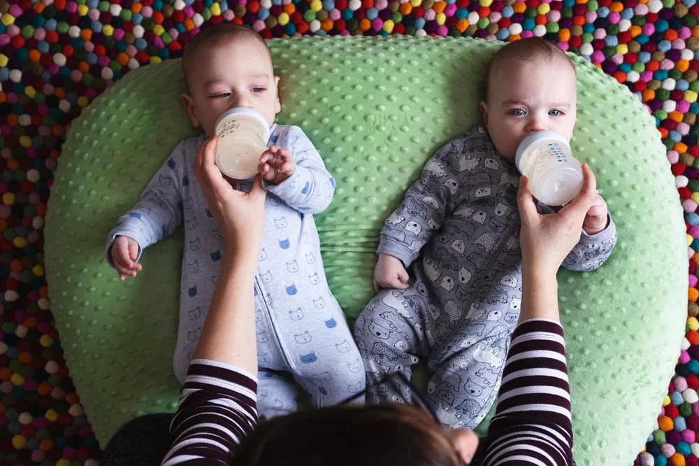 Combination Feeding Your Twins - How to Make it Work for Your Family ...