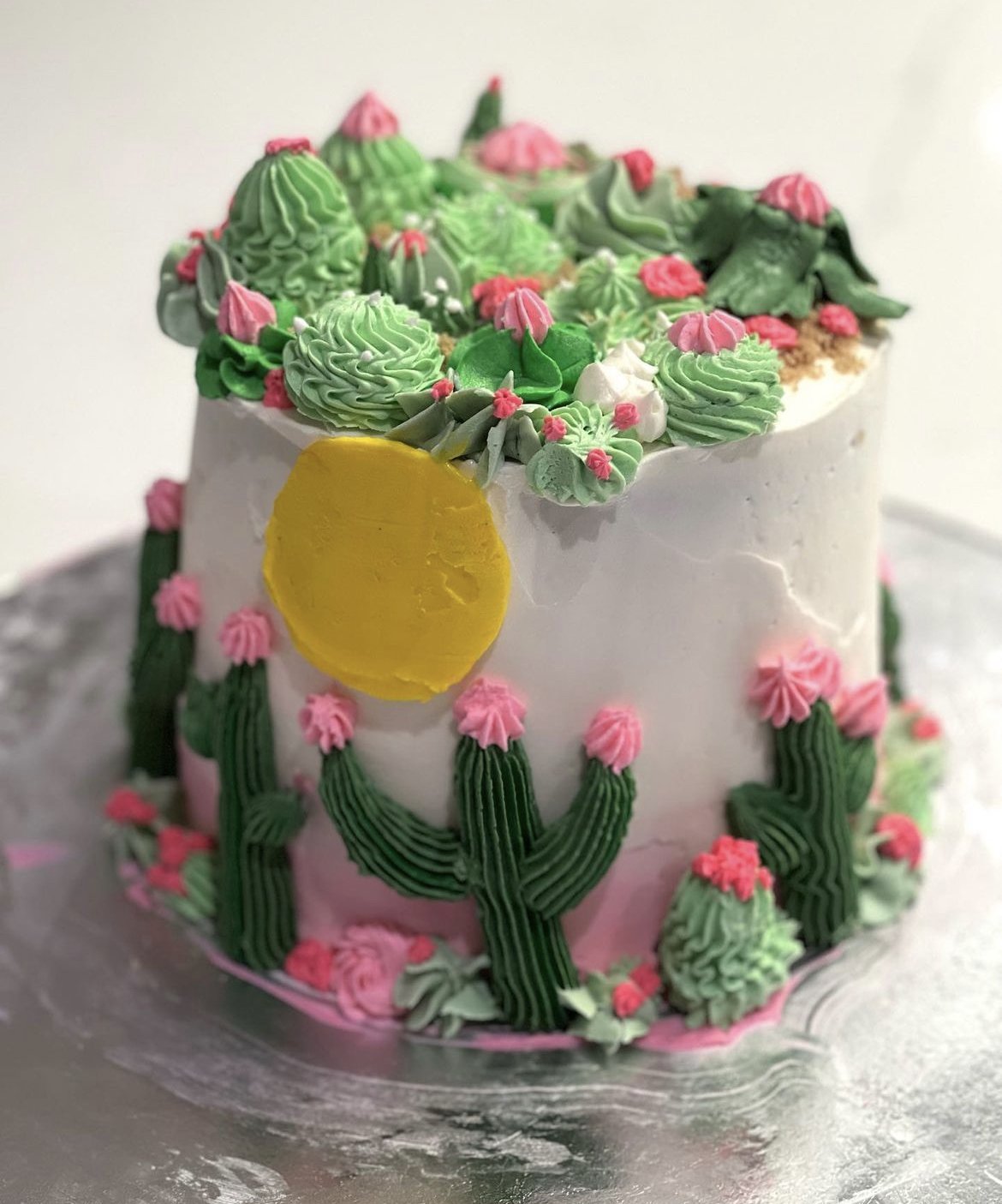 Single Tier Cake — SoJo Kitchen & Co.
