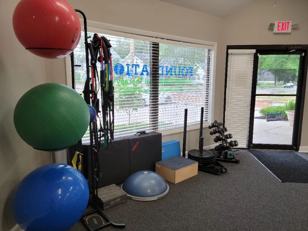 ABOUT — Foundation Manual Physical Therapy and Performance PLLC