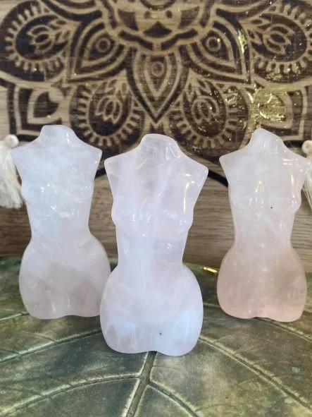 Female Body Sculpture — Luna Salt