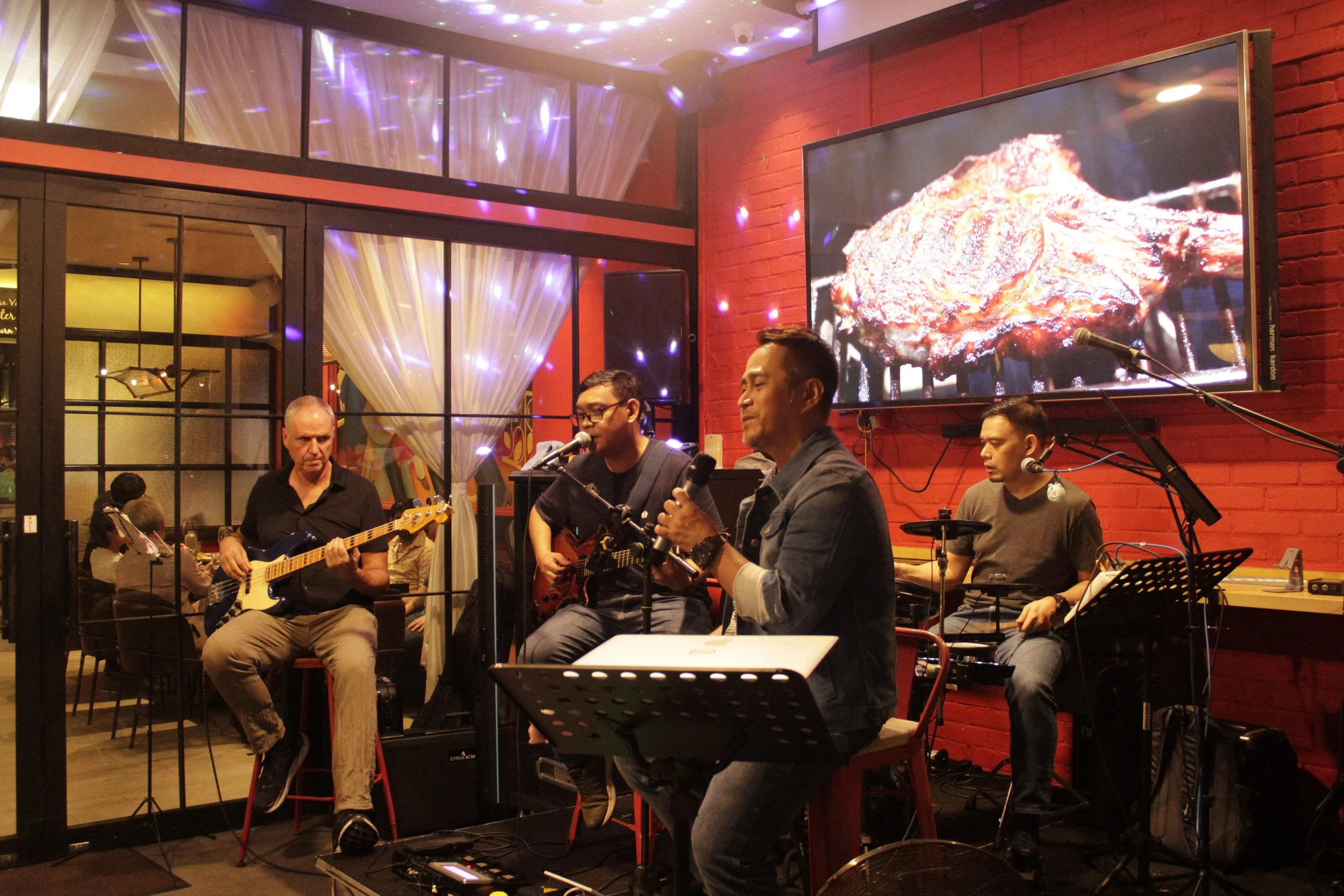 About Us — Barossa Steak and Grill