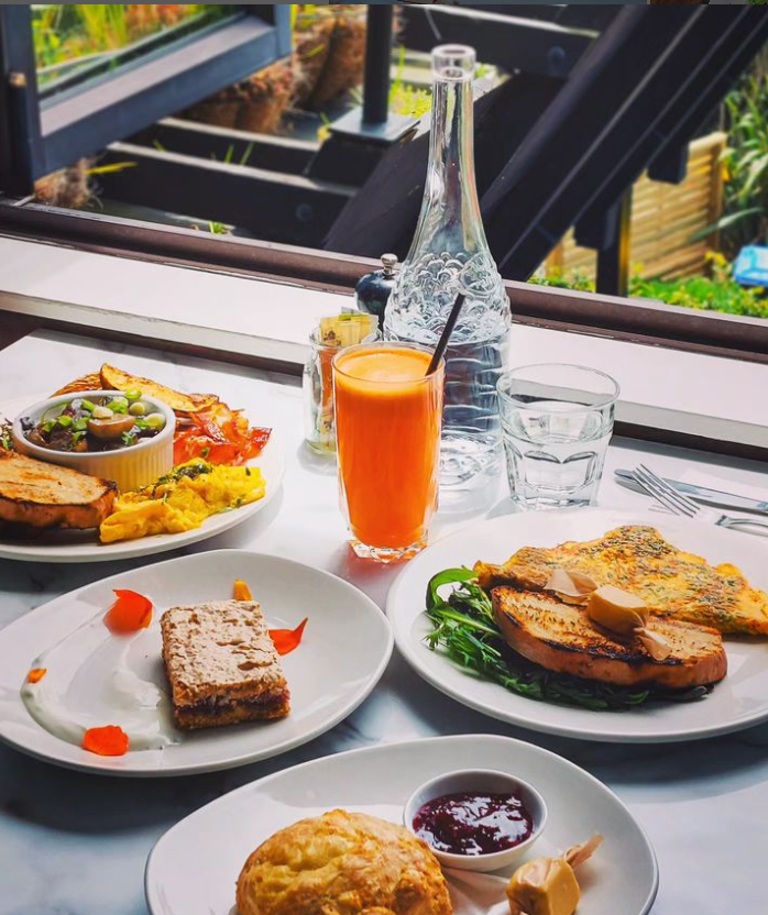 Start Your Day with a Delicious Breakfast at Vino Vino Waiheke Cafe