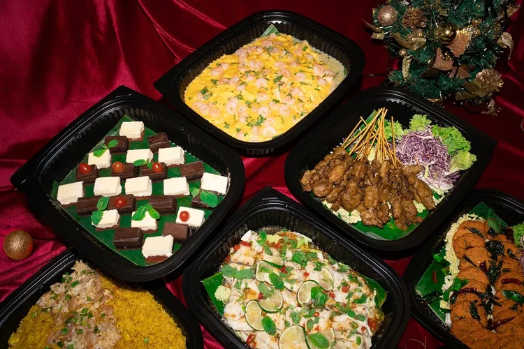 Mini Christmas Buffet Catering Singapore for Parties — Siam Kitchen