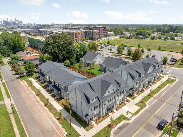 Freeland Townes at LoSo | Freeland Park — Denciti Partners