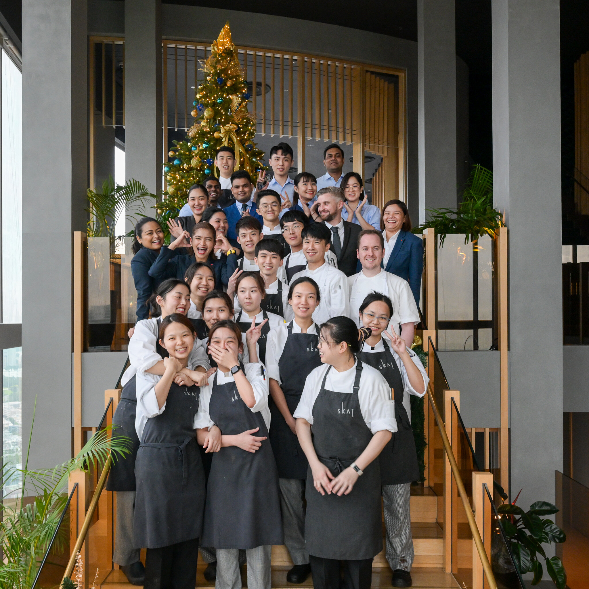 SKAI | Highest Rooftop Grill Restaurant with Spectacular Views of Singapore